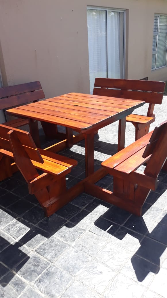 Square Sets » MORDEN BENCHES