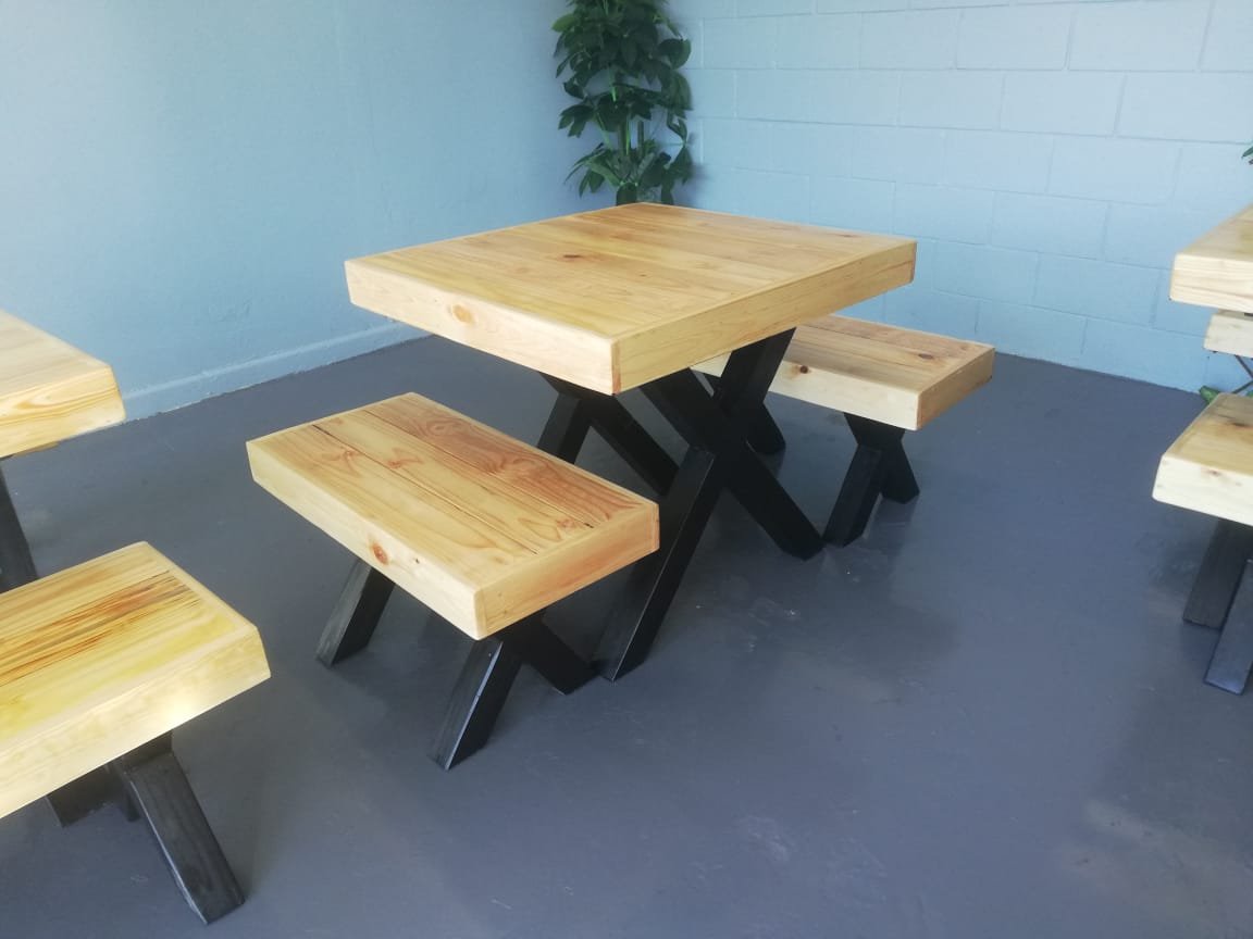 4seater Crossed Leg Set Black Natural Wood Colour – Modern Benches
