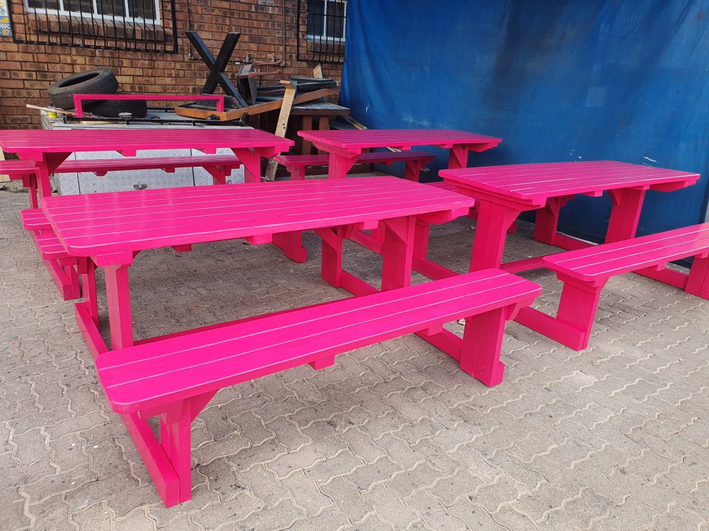 8seater Pink Picnic Bench – Modern Benches